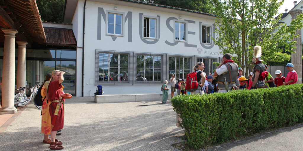 Guided Tour of the Roman House in Augusta Raurica - Basel Life